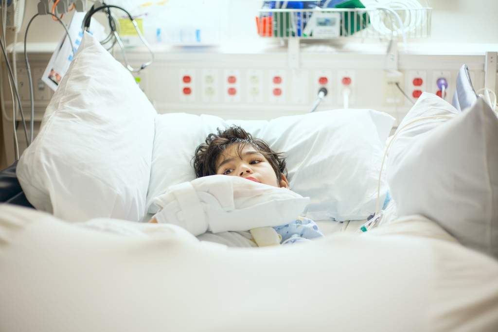 Steps to Take When Your Child Is Suffering from an Illness - Make their Day